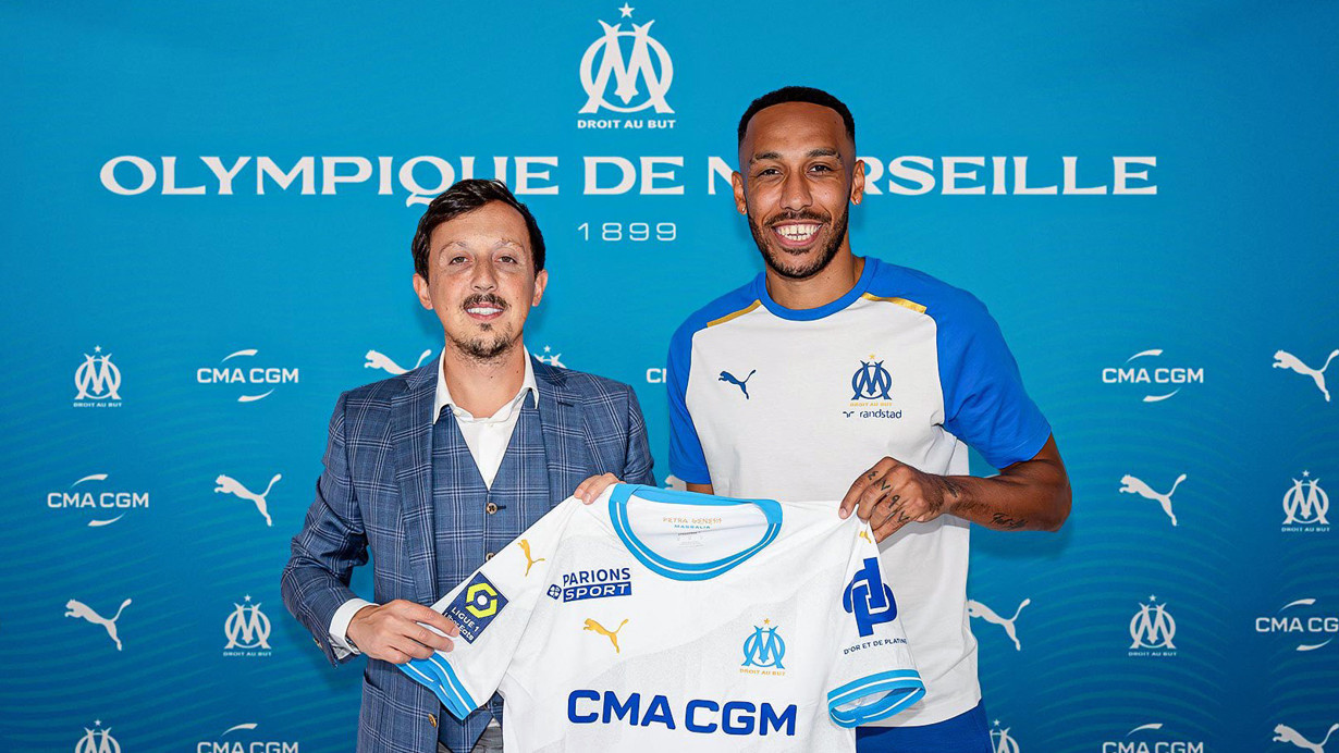 Marsilya Pierre-Emerick Aubameyang'ı kadrosuna kattı