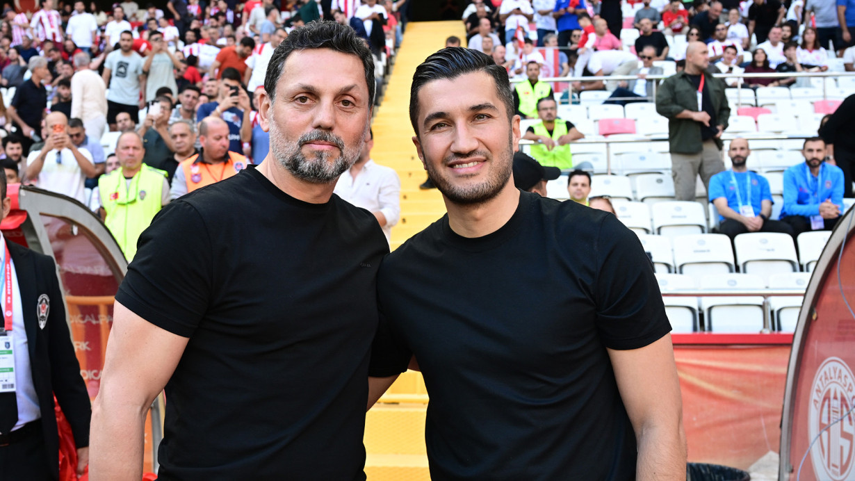 Süper Lig'de casusluk krizi... Başakşehir'den Erol Bulut'a yanıt geldi