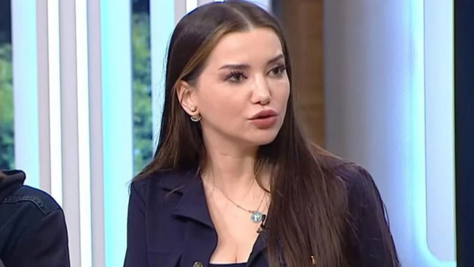 Psikolog Esra Ezmeci'nin paylaşımı olay oldu: "Kocam ayak parmaklarımı ...