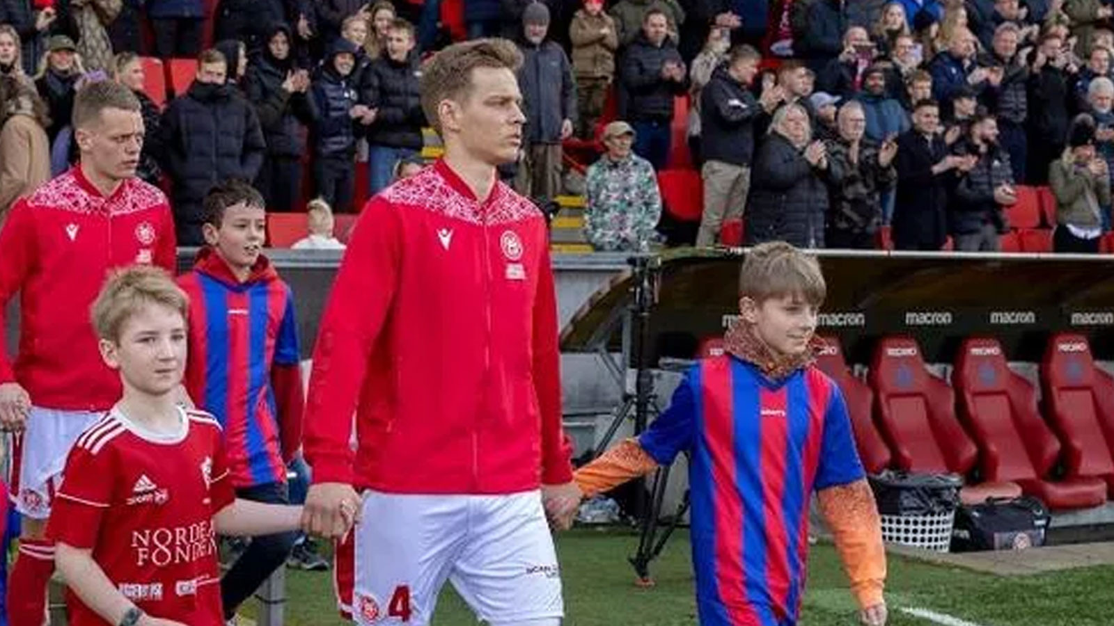 Galatasaray Mathias Ross'u transfer etti, oyuncu yola çıktı