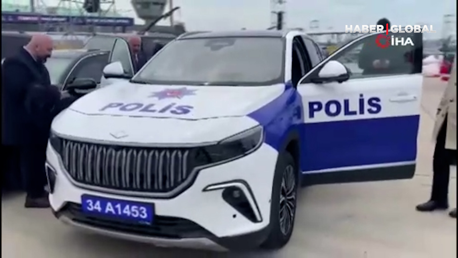 Türkiye’nin ilk yerli milli otomobili Togg, Polis arabası olarak ilk ...