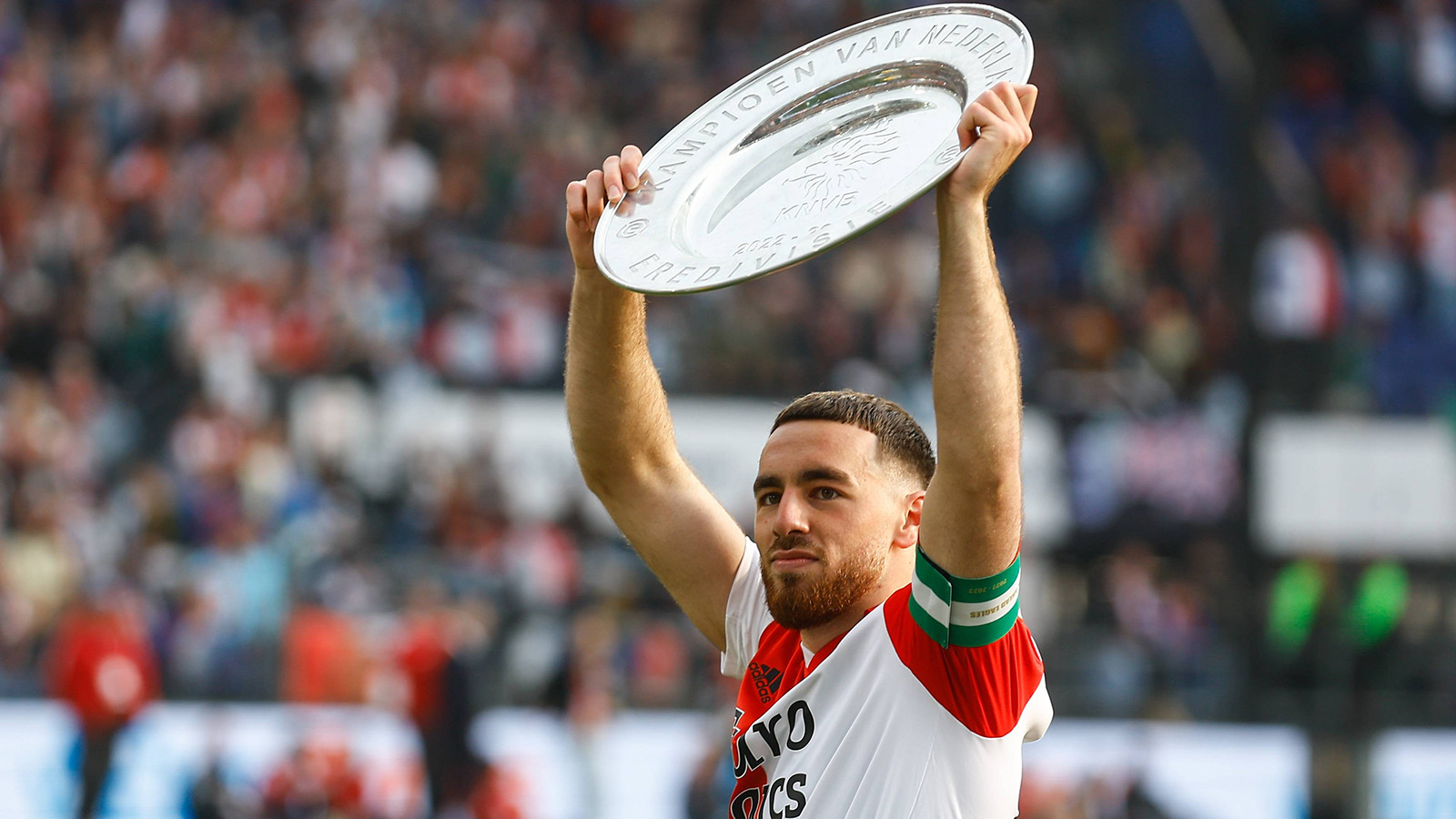 Orkun Kökçü'ye Hollanda'da büyük onur! Yılın futbolcusu seçildi