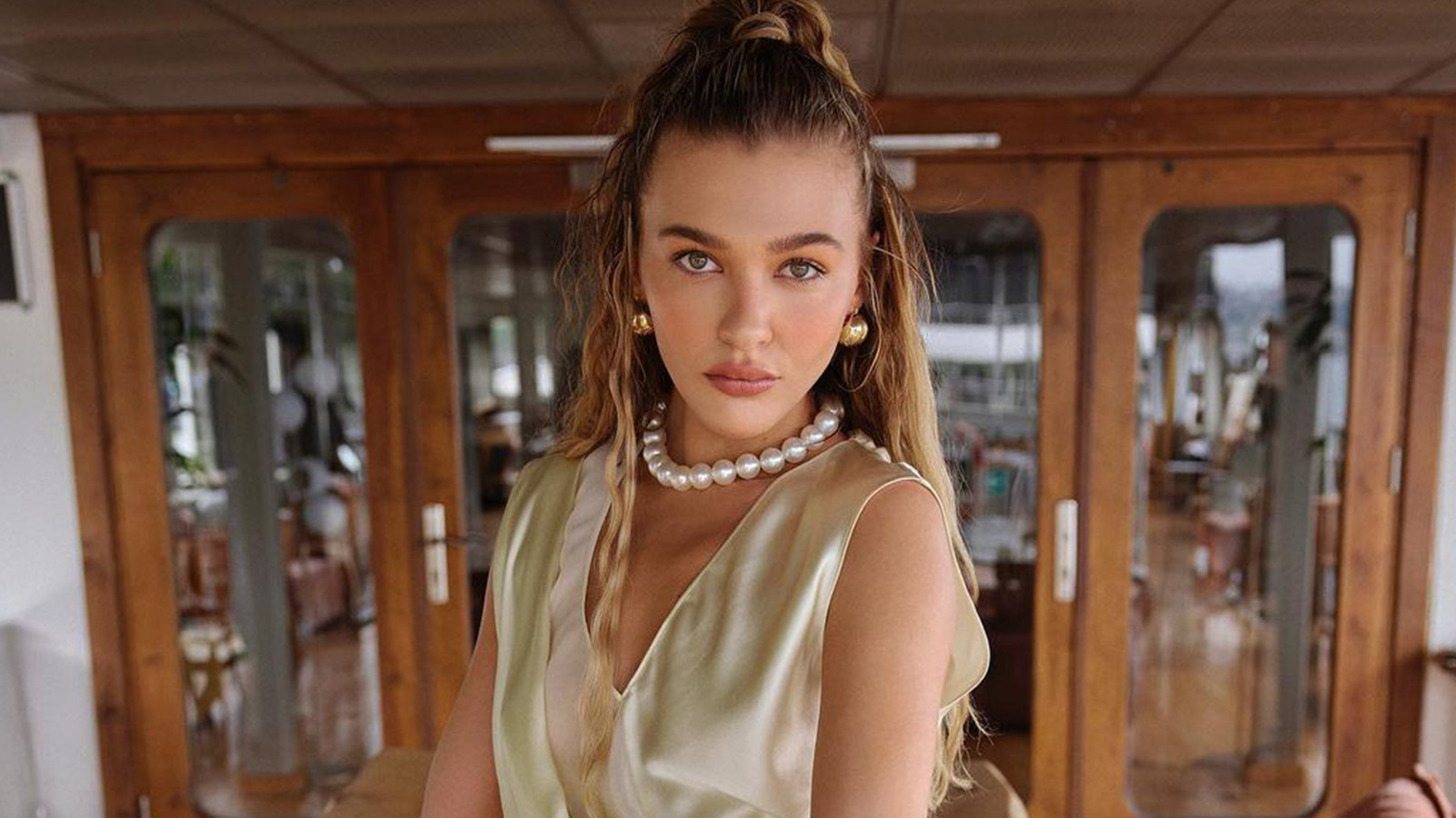 Bomba iddia: Melisa Döngel, Galatasaray'ın yıldızıyla aşk yaşıyor