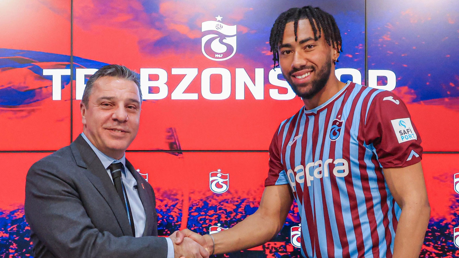 Trabzonspor'da Tim Jabol Folcarelli için imza töreni