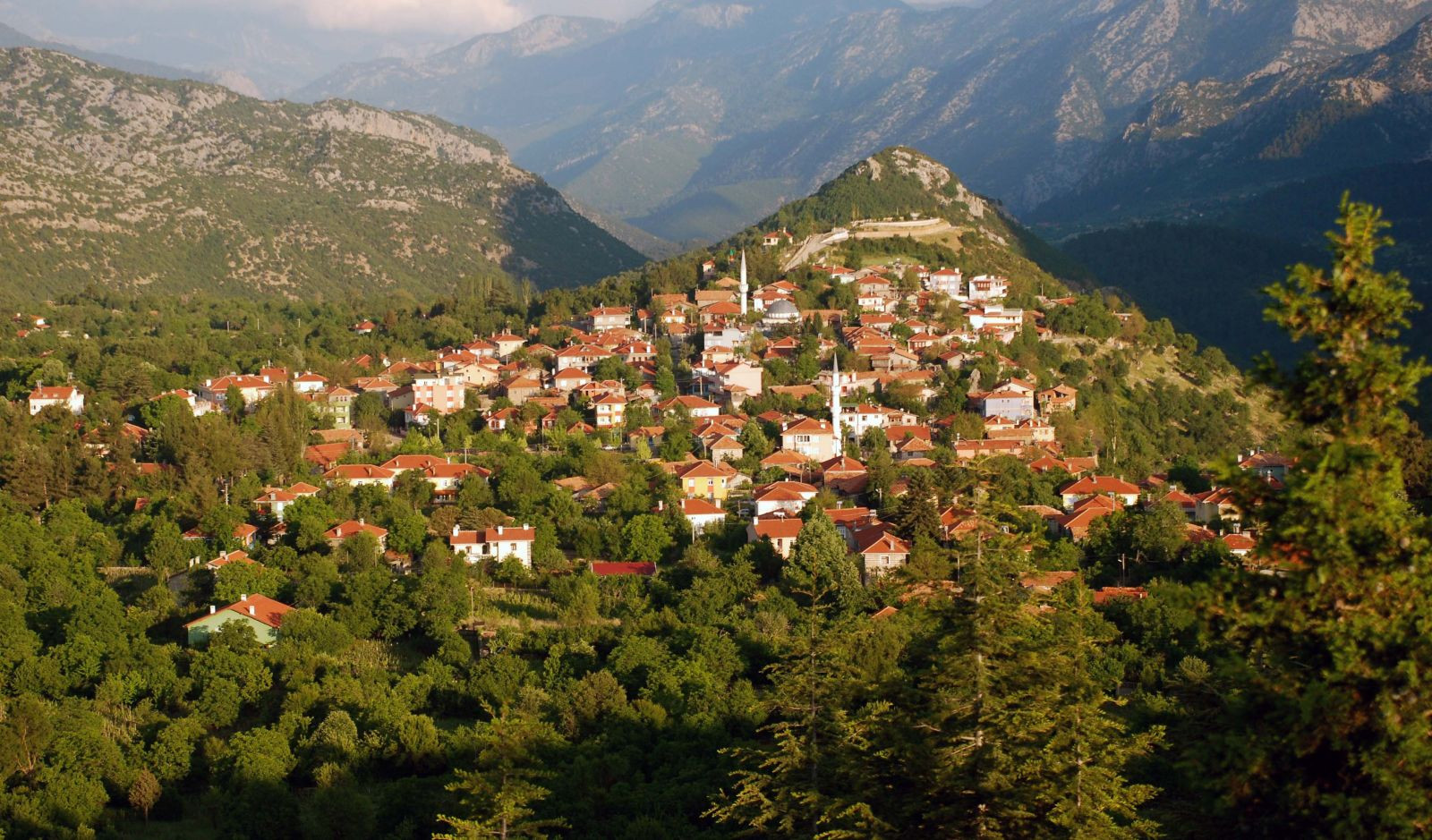 "Dünyanın En İyi Turizm Köyü" için şok karar: Planda görünmeyen düğmeli ...