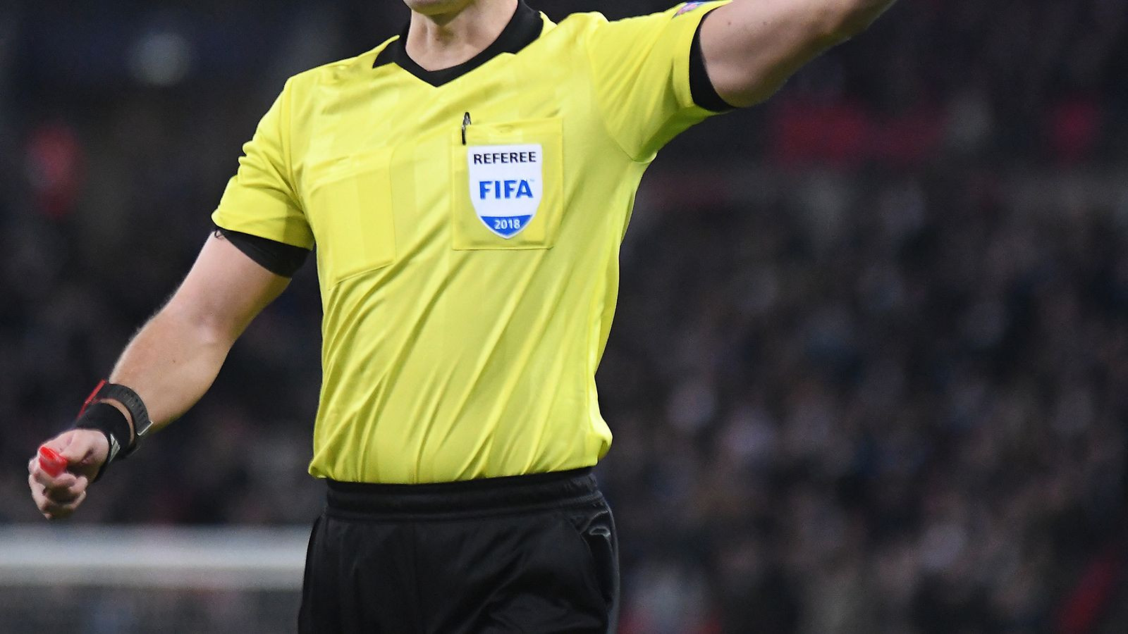 Yılın en iyi hakemleri belli oldu: Dev derbiyi yöneten hakem de listede