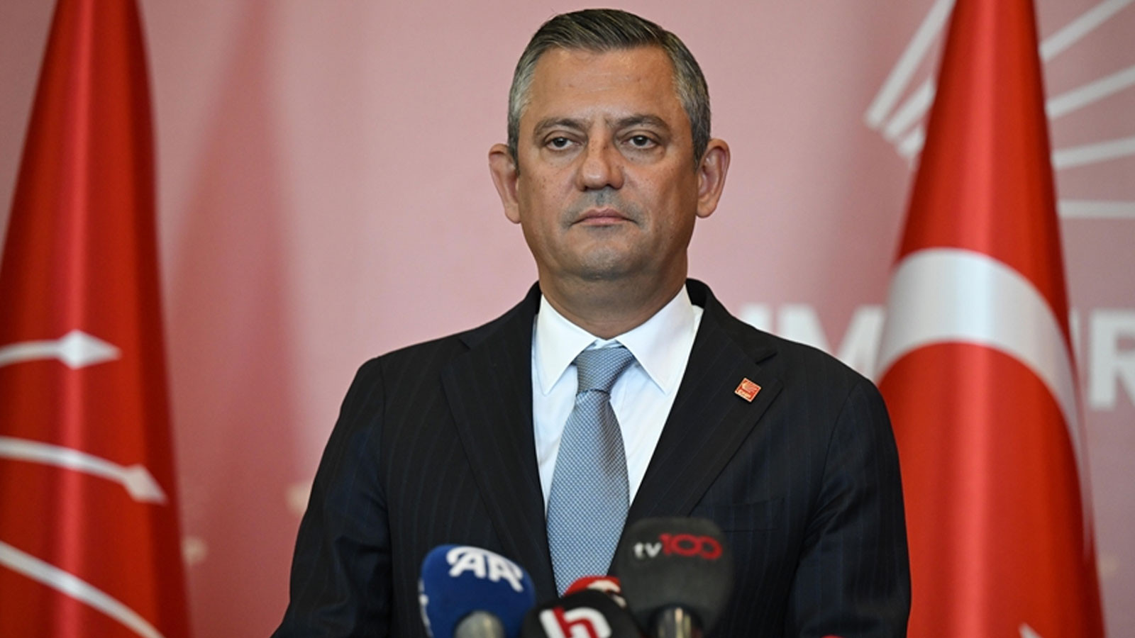 Özel’den CHP Genel Merkezindeki araç görüntülerine açıklama