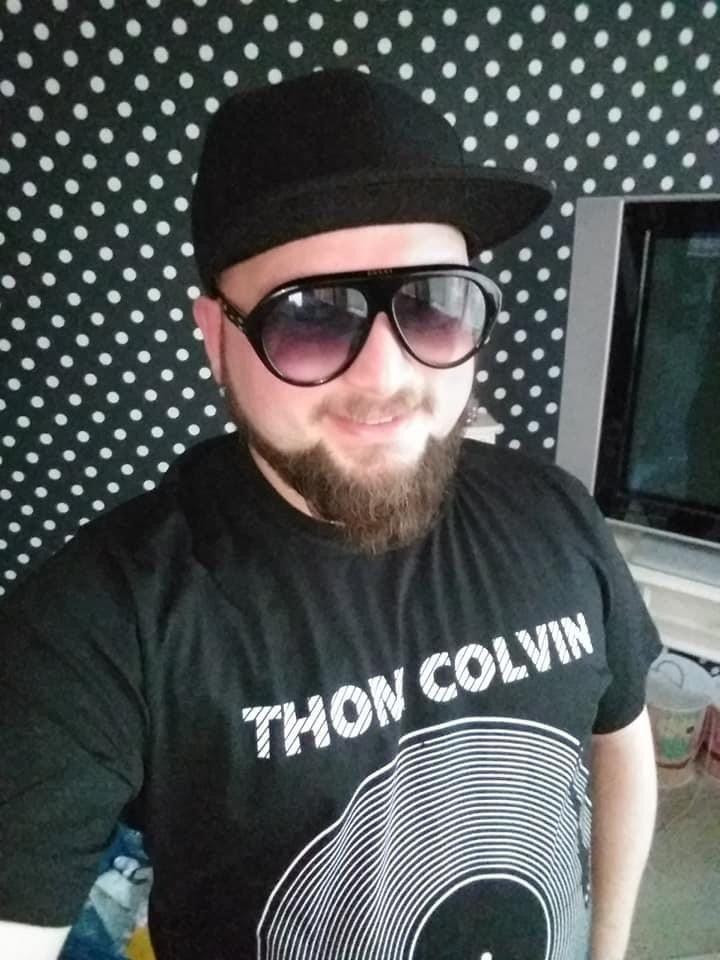 Marmaris'te yaşayan ünlü dj Thom Colvin koronavirüsten hayatını ...